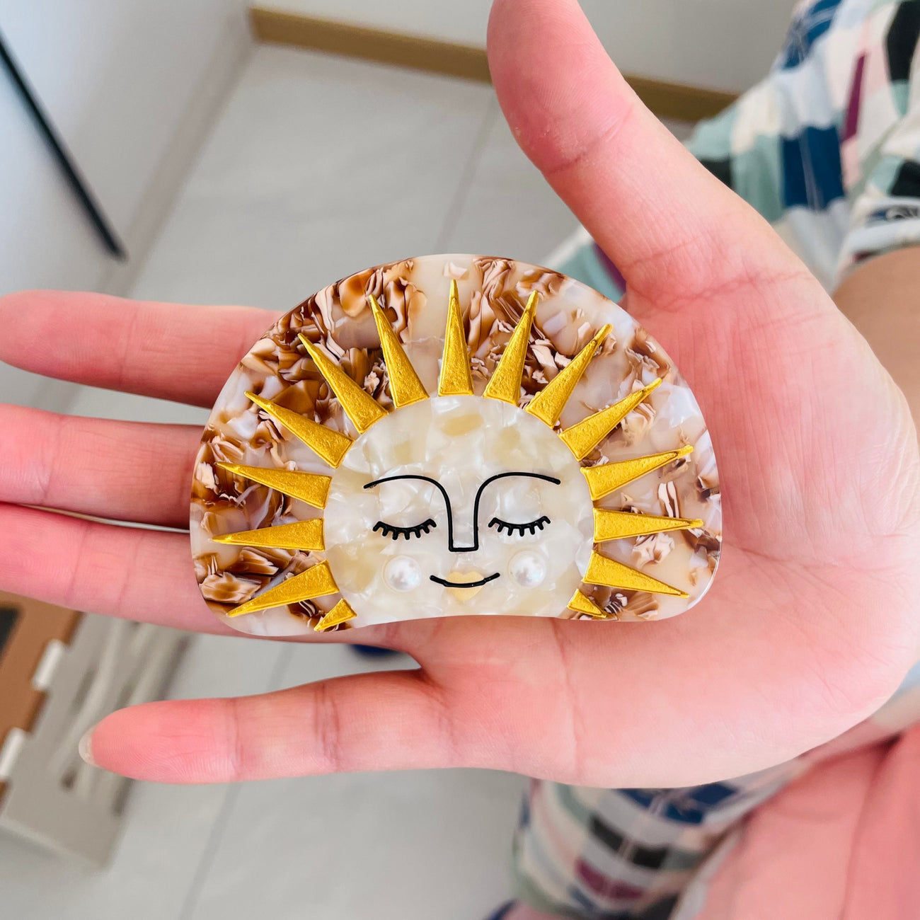 Sun Goddess Claw